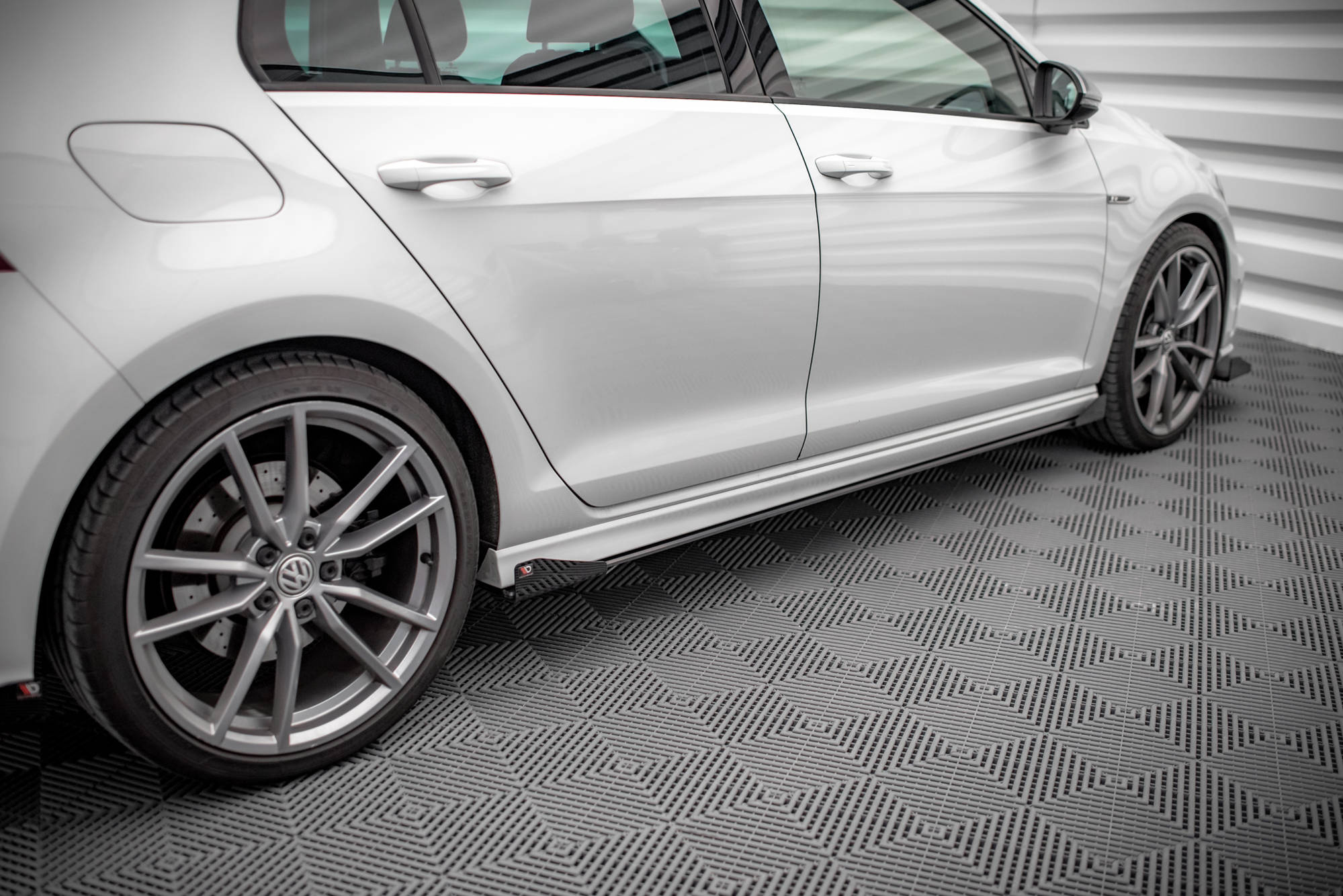 Side Flaps Volkswagen Golf R Mk7 | Notre Offre \ Volkswagen \ Golf ...